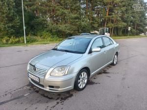 Toyota Avensis 2005 Varėna, ar dzinēja tilpumu 2.00 L un nobraukumu 330 tūkst. km par 950 €, foto  vietnē AUTOMOTO.COM.LV