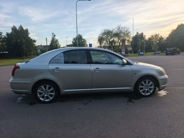 Toyota Avensis 2005 in Varena, with an engine capacity of 2.00 L and mileage of 330 thousand km for 950 €, photo 8 on AUTOMOTO.COM.LV