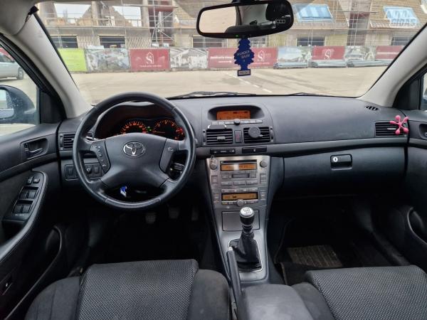 Toyota Avensis 2006 in Klaipeda, with an engine capacity of 2.20 L and mileage of 290 thousand km for 2200 €, photo 8 on AUTOMOTO.COM.LV