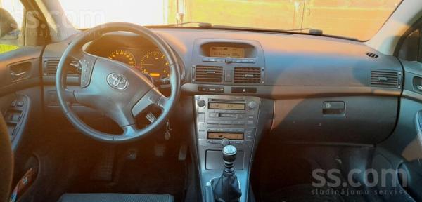 Toyota Avensis 2006 Cēsis, ar dzinēja tilpumu 2.20 L un nobraukumu 390 tūkst. km par 1000 €, foto 4 vietnē AUTOMOTO.COM.LV