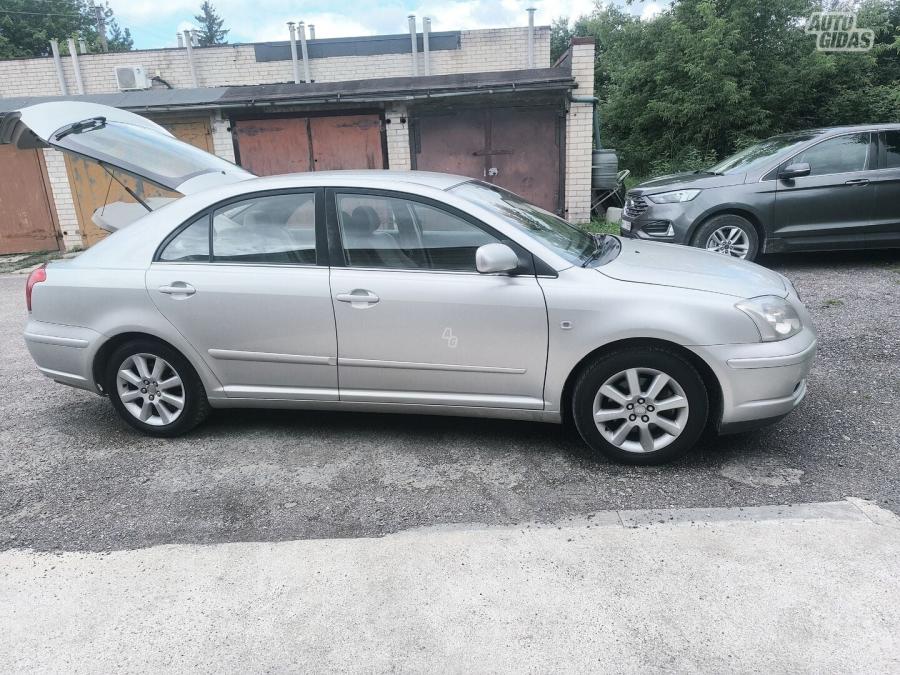 Тойота Авенсис 2006 в Шяуляй, объемом двигателя 2.00 л и пробегом 259 тыс. км за 1750 €, фото 4 на AUTOMOTO.COM.LV