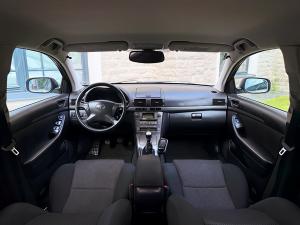 Toyota Avensis 2006 Tallina, ar dzinēja tilpumu 2.00 L un nobraukumu 250 tūkst. km par 1999 €, foto 12 vietnē AUTOMOTO.COM.LV