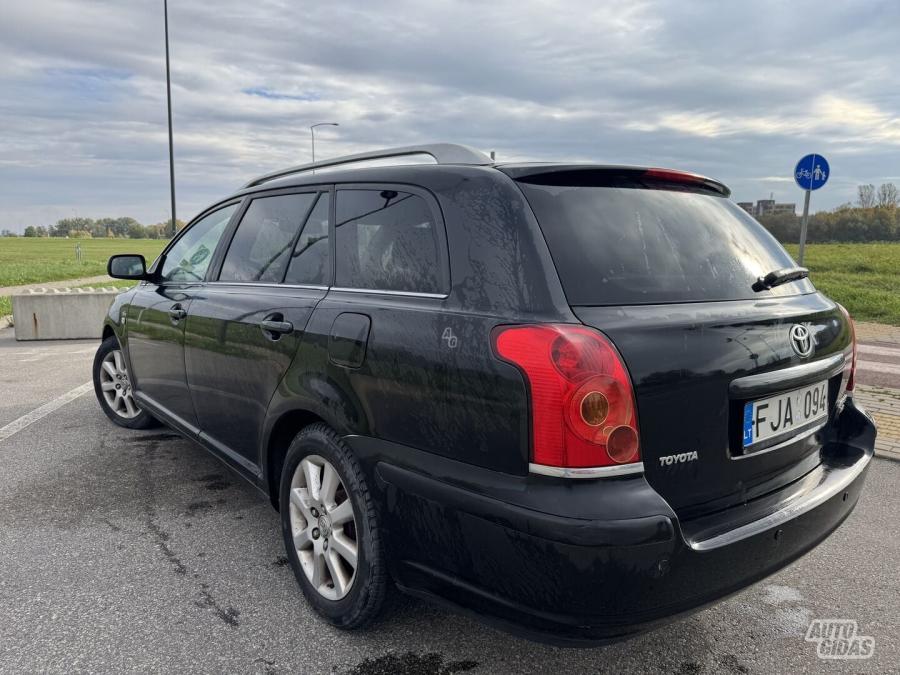 Toyota Avensis 2006 Kauņa, ar dzinēja tilpumu 2.20 L un nobraukumu 280 tūkst. km par 950 €, foto 1 vietnē AUTOMOTO.COM.LV