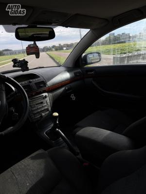 Toyota Avensis 2006 Kauņa, ar dzinēja tilpumu 2.20 L un nobraukumu 280 tūkst. km par 950 €, foto 4 vietnē AUTOMOTO.COM.LV
