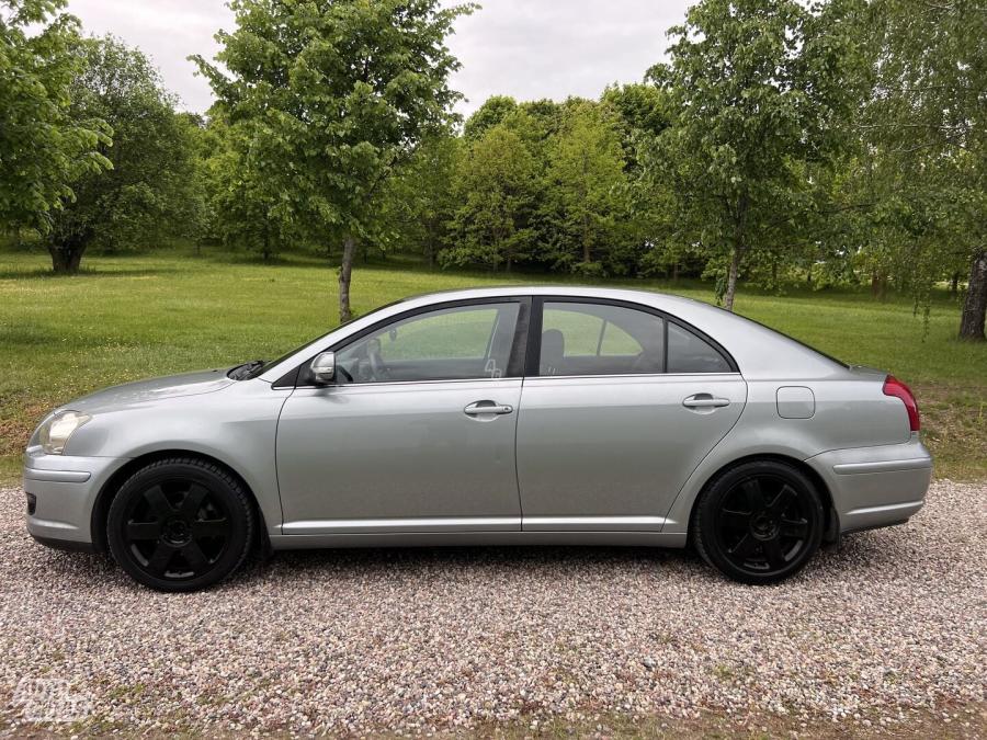 Toyota Avensis 2008 Alīta, ar dzinēja tilpumu 2.00 L un nobraukumu 272 tūkst. km par 2550 €, foto 14 vietnē AUTOMOTO.COM.LV