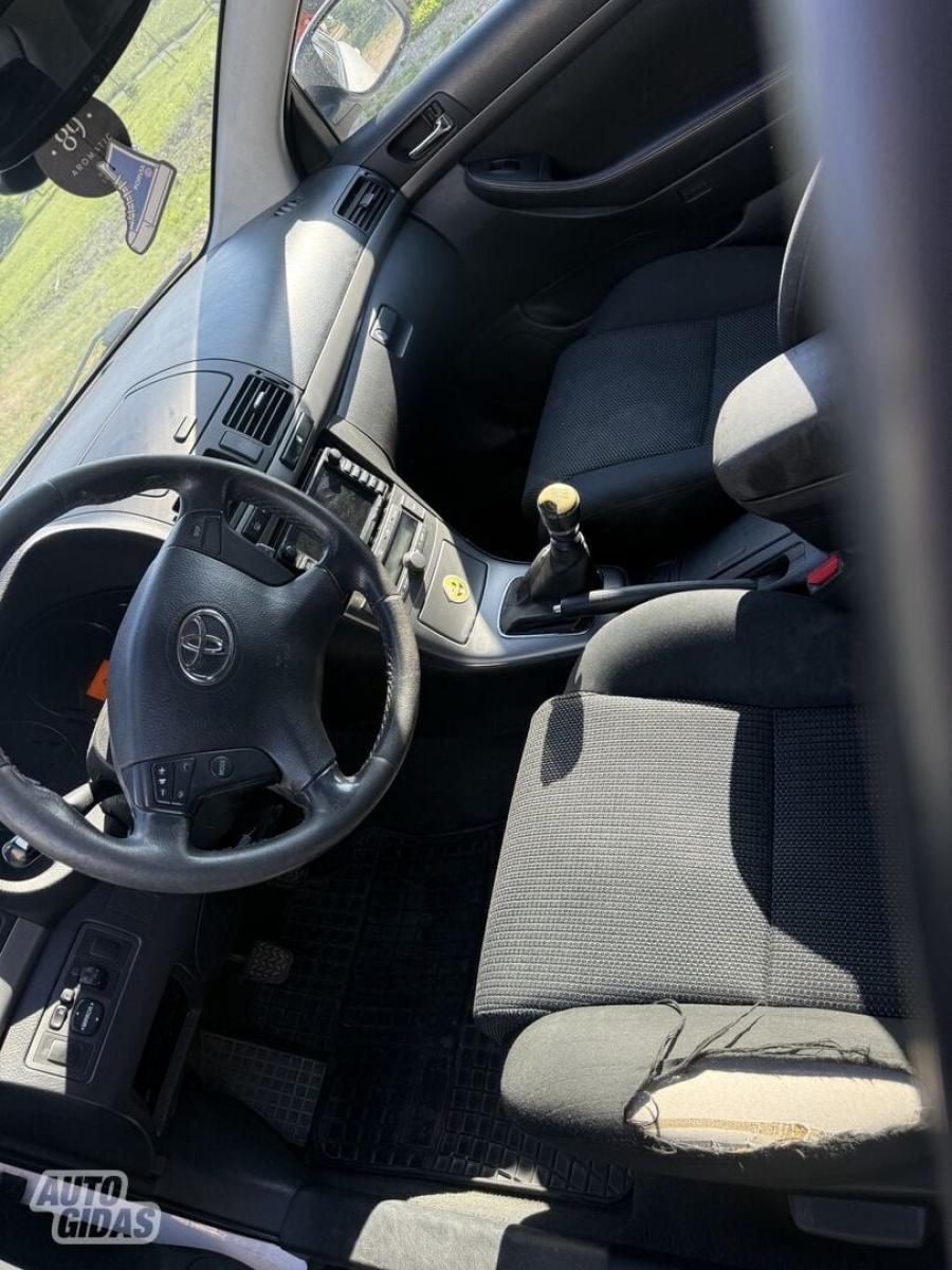 Toyota Avensis 2008 Biržai, ar dzinēja tilpumu 2.00 L un nobraukumu 423 tūkst. km par 1150 €, foto 13 vietnē AUTOMOTO.COM.LV