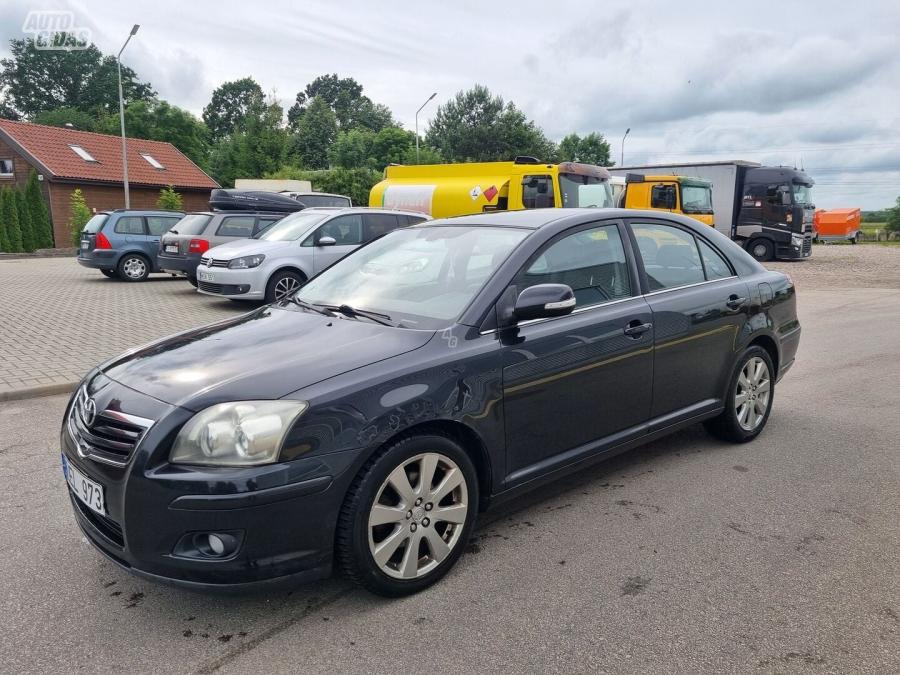 Toyota Avensis 2009 in Taurage, with an engine capacity of 2.00 L and mileage of 305 thousand km for 1450 €, photo 1 on AUTOMOTO.COM.LV
