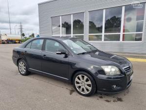 Toyota Avensis 2009 in Taurage, with an engine capacity of 2.00 L and mileage of 305 thousand km for 1450 €, photo 4 on AUTOMOTO.COM.LV