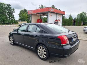 Toyota Avensis 2009 in Taurage, with an engine capacity of 2.00 L and mileage of 305 thousand km for 1450 €, photo 5 on AUTOMOTO.COM.LV