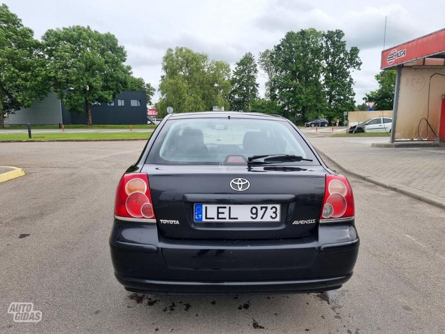 Toyota Avensis 2009 in Taurage, with an engine capacity of 2.00 L and mileage of 305 thousand km for 1450 €, photo 6 on AUTOMOTO.COM.LV