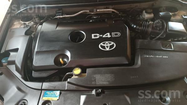 Toyota Avensis 2008 in Aizkraukle, with an engine capacity of 2.00 L and mileage of 371 thousand km for 2900 €, photo 9 on AUTOMOTO.COM.LV