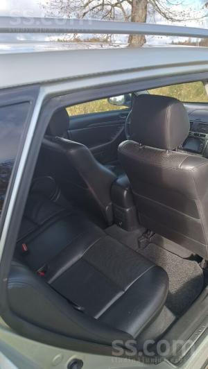 Toyota Avensis 2008 in Aizkraukle, with an engine capacity of 2.00 L and mileage of 371 thousand km for 2900 €, photo 16 on AUTOMOTO.COM.LV