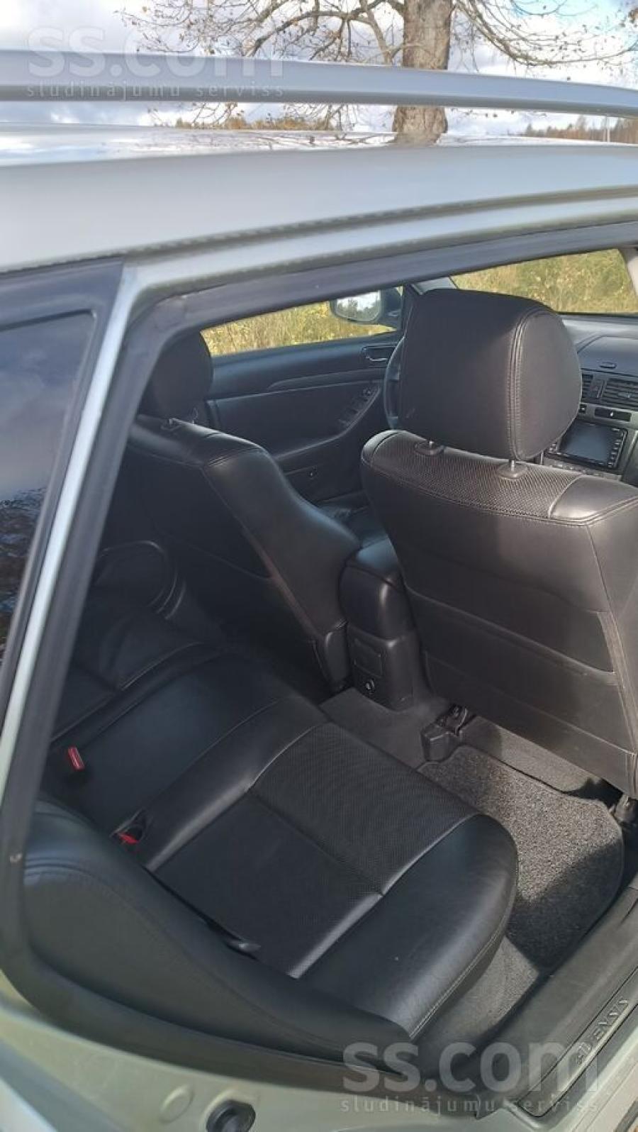 Toyota Avensis 2008 in Aizkraukle, with an engine capacity of 2.00 L and mileage of 371 thousand km for 2900 €, photo 16 on AUTOMOTO.COM.LV