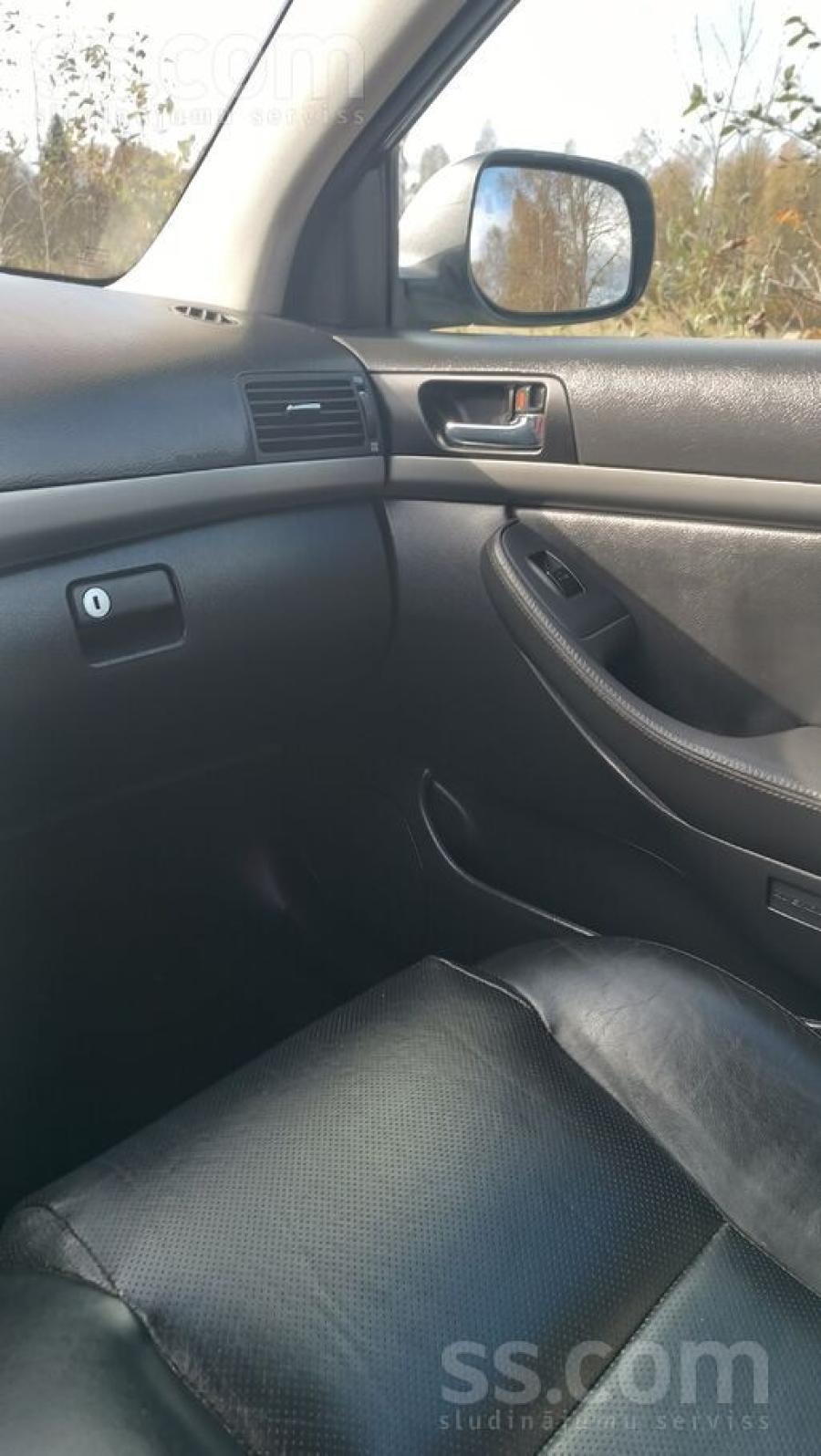 Toyota Avensis 2008 in Aizkraukle, with an engine capacity of 2.00 L and mileage of 371 thousand km for 2900 €, photo 19 on AUTOMOTO.COM.LV