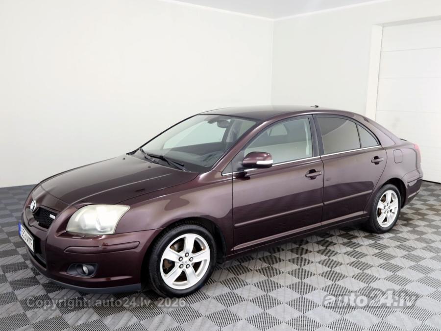 Sarkans Toyota Avensis 2007 Tallina, ar dzinēja tilpumu 1.80 L un nobraukumu 249 tūkst. km par 2299 €, foto 3 vietnē AUTOMOTO.COM.LV