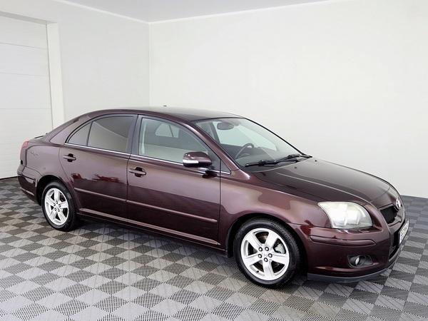 Red Toyota Avensis 2007 in Tallinn, with an engine capacity of 1.80 L and mileage of 249 thousand km for 2299 €, photo 1 on AUTOMOTO.COM.LV