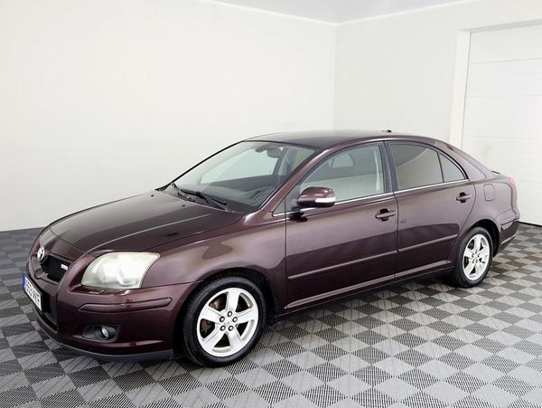Red Toyota Avensis 2007 in Tallinn, with an engine capacity of 1.80 L and mileage of 249 thousand km for 2299 €, photo 2 on AUTOMOTO.COM.LV