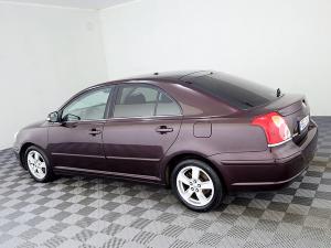 Красный Тойота Авенсис 2007 в Таллин, объемом двигателя 1.80 л и пробегом 249 тыс. км за 2299 €, фото 5 на AUTOMOTO.COM.LV