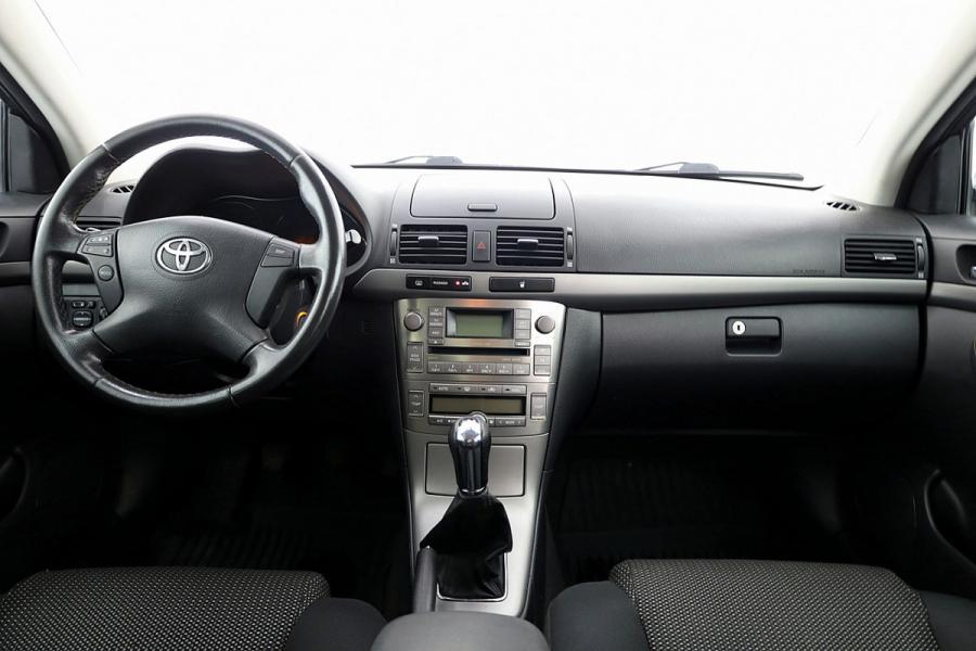 Красный Тойота Авенсис 2007 в Таллин, объемом двигателя 1.80 л и пробегом 249 тыс. км за 2299 €, фото 14 на AUTOMOTO.COM.LV