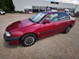 Красный Тойота Авенсис 1999 в Каунас, объемом двигателя 1.98 л и пробегом 310 тыс. км за 999 €, фото 3 на AUTOMOTO.COM.LV