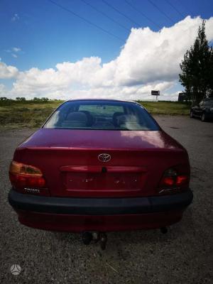 Красный Тойота Авенсис 1999 в Каунас, объемом двигателя 1.98 л и пробегом 310 тыс. км за 999 €, фото 10 на AUTOMOTO.COM.LV