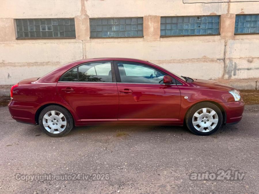 Красный Тойота Авенсис 2003 в Тарту, объемом двигателя 1.60 л и пробегом 0 тыс. км за 1400 €, фото 6 на AUTOMOTO.COM.LV