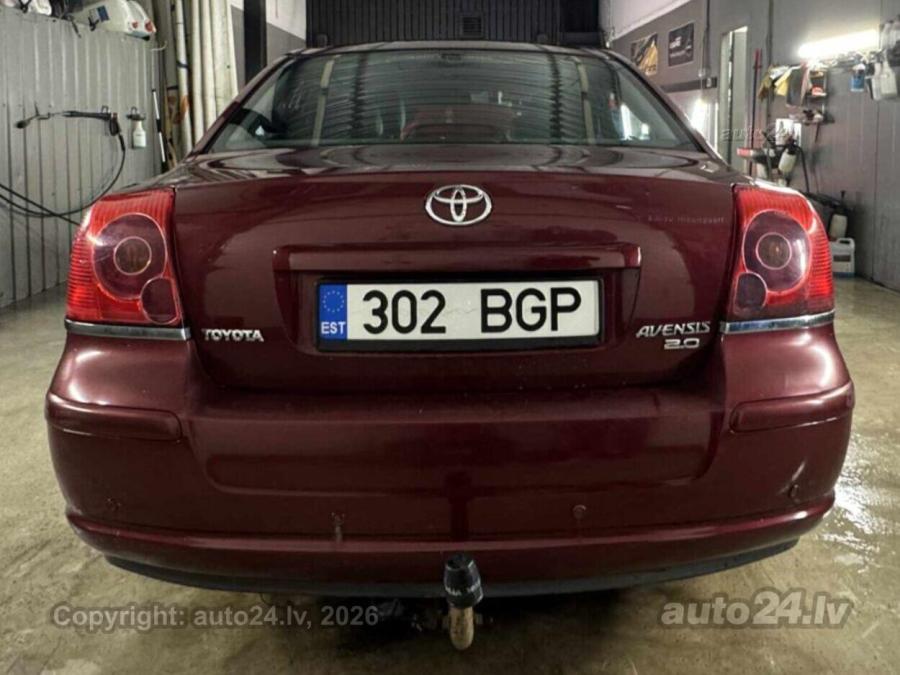 Red Toyota Avensis 2004 in Tartu, with an engine capacity of 2.00 L and mileage of 0 thousand km for 1250 €, photo 4 on AUTOMOTO.COM.LV