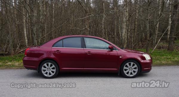 Sarkans Toyota Avensis 2005 Tallina, ar dzinēja tilpumu 2.00 L un nobraukumu 199 tūkst. km par 2990 €, foto 6 vietnē AUTOMOTO.COM.LV