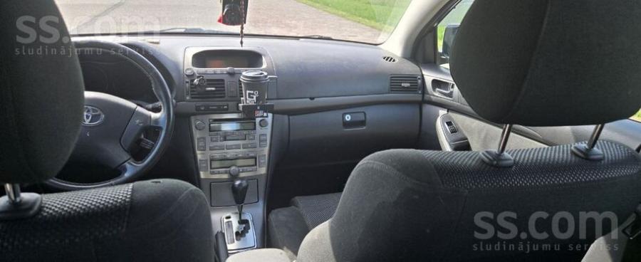Sarkans Toyota Avensis 2005 Rīga, ar dzinēja tilpumu 2.00 L un nobraukumu 230 tūkst. km par 1700 €, foto 9 vietnē AUTOMOTO.COM.LV