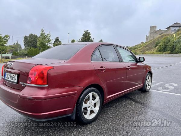 Красный Тойота Авенсис 2005 в Таллин, объемом двигателя 2.00 л и пробегом 227 тыс. км за 1690 €, фото 2 на AUTOMOTO.COM.LV