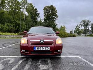 Sarkans Toyota Avensis 2005 Tallina, ar dzinēja tilpumu 2.00 L un nobraukumu 227 tūkst. km par 1690 €, foto 5 vietnē AUTOMOTO.COM.LV