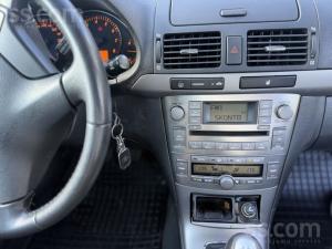 Sarkans Toyota Avensis 2006 Rīga, ar dzinēja tilpumu 2.00 L un nobraukumu 178 tūkst. km par 1850 €, foto 32 vietnē AUTOMOTO.COM.LV