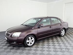 Красный Тойота Авенсис 2006 в Таллин, объемом двигателя 1.80 л и пробегом 164 тыс. км за 3499 €, фото 3 на AUTOMOTO.COM.LV