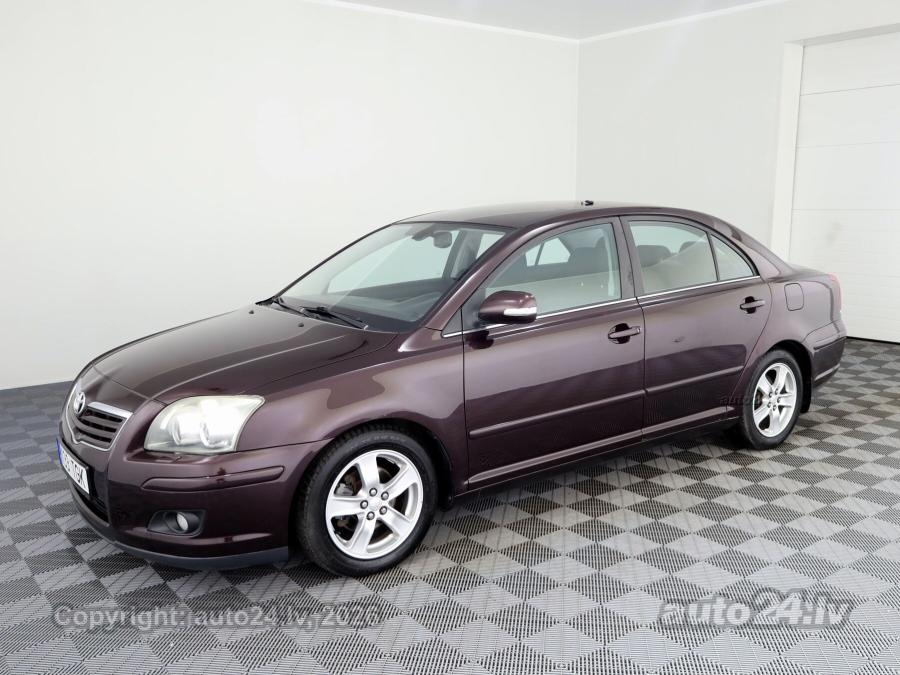 Красный Тойота Авенсис 2006 в Таллин, объемом двигателя 1.80 л и пробегом 164 тыс. км за 3499 €, фото 3 на AUTOMOTO.COM.LV