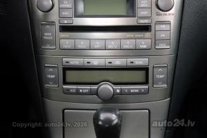 Красный Тойота Авенсис 2006 в Таллин, объемом двигателя 1.80 л и пробегом 164 тыс. км за 3499 €, фото 9 на AUTOMOTO.COM.LV