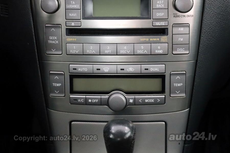Красный Тойота Авенсис 2006 в Таллин, объемом двигателя 1.80 л и пробегом 164 тыс. км за 3499 €, фото 9 на AUTOMOTO.COM.LV