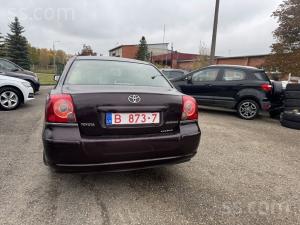Красный Тойота Авенсис 2007 в Цесис, объемом двигателя 2.00 л и пробегом 0 тыс. км за 1400 €, фото 4 на AUTOMOTO.COM.LV