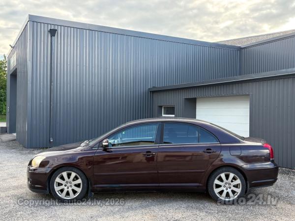 Sarkans Toyota Avensis 2008 Rapla, ar dzinēja tilpumu 2.00 L un nobraukumu 456 tūkst. km par 1300 €, foto 2 vietnē AUTOMOTO.COM.LV