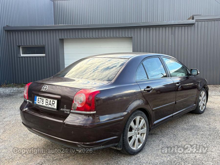 Sarkans Toyota Avensis 2008 Rapla, ar dzinēja tilpumu 2.00 L un nobraukumu 456 tūkst. km par 1300 €, foto 7 vietnē AUTOMOTO.COM.LV