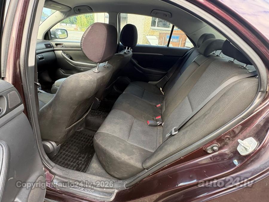 Sarkans Toyota Avensis 2008 Rapla, ar dzinēja tilpumu 2.00 L un nobraukumu 456 tūkst. km par 1300 €, foto 11 vietnē AUTOMOTO.COM.LV