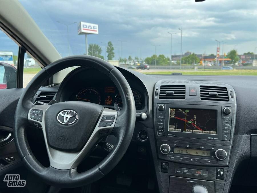 Red Toyota Avensis 2009 in Vilnius, with an engine capacity of 2.20 L and mileage of 160 thousand km for 4700 €, photo 16 on AUTOMOTO.COM.LV