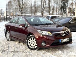 Sarkans Toyota Avensis 2012 Tartu, ar dzinēja tilpumu 1.80 L un nobraukumu 255 tūkst. km par 6000 €, foto 3 vietnē AUTOMOTO.COM.LV