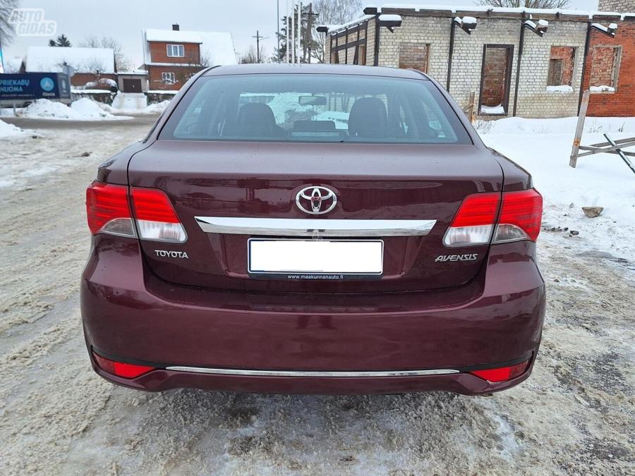 Sarkans Toyota Avensis 2012 Ukmergė, ar dzinēja tilpumu 2.00 L un nobraukumu 245 tūkst. km par 3600 €, foto 5 vietnē AUTOMOTO.COM.LV