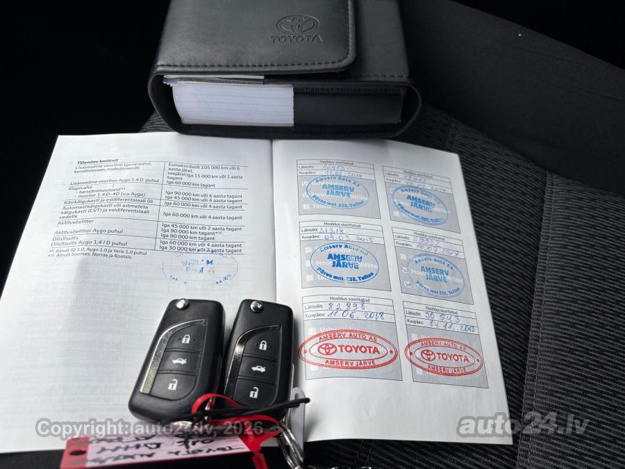 Красный Тойота Авенсис 2012 в Пайде, объемом двигателя 1.80 л и пробегом 148 тыс. км за 6690 €, фото 26 на AUTOMOTO.COM.LV