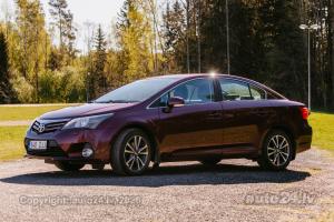 Красный Тойота Авенсис 2013 в Таллин, объемом двигателя 2.00 л и пробегом 270 тыс. км за 6000 €, фото 8 на AUTOMOTO.COM.LV