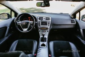 Красный Тойота Авенсис 2013 в Таллин, объемом двигателя 2.00 л и пробегом 270 тыс. км за 6000 €, фото 19 на AUTOMOTO.COM.LV