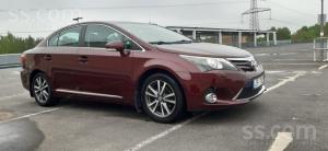 Sarkans Toyota Avensis 2013 Rīga, ar dzinēja tilpumu 1.80 L un nobraukumu 137 tūkst. km par 6500 €, foto 5 vietnē AUTOMOTO.COM.LV