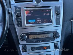 Красный Тойота Авенсис 2013 в Таллин, объемом двигателя 1.80 л и пробегом 223 тыс. км за 7200 €, фото 20 на AUTOMOTO.COM.LV