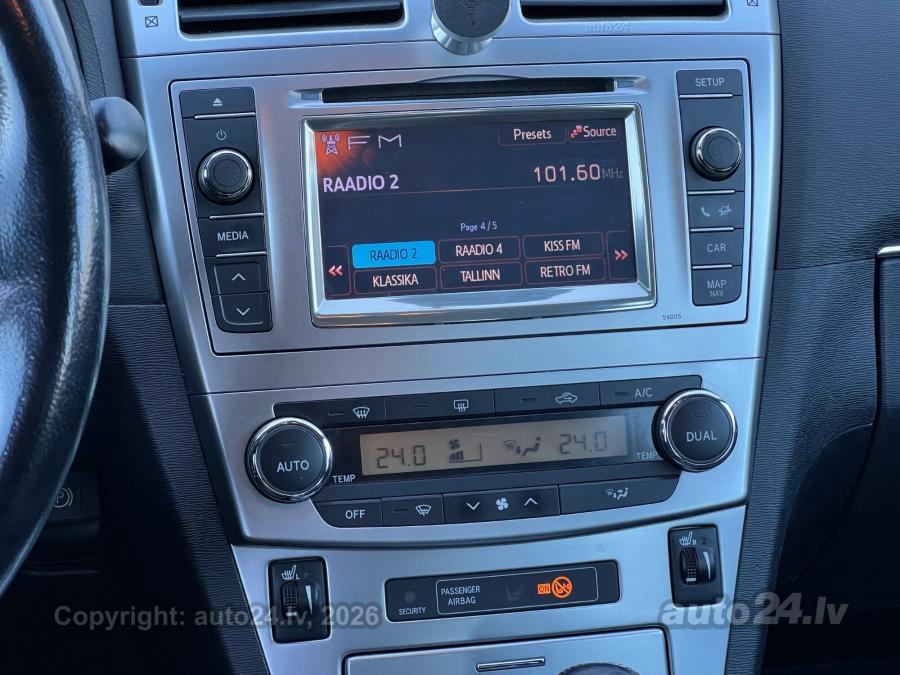 Красный Тойота Авенсис 2013 в Таллин, объемом двигателя 1.80 л и пробегом 223 тыс. км за 7200 €, фото 20 на AUTOMOTO.COM.LV