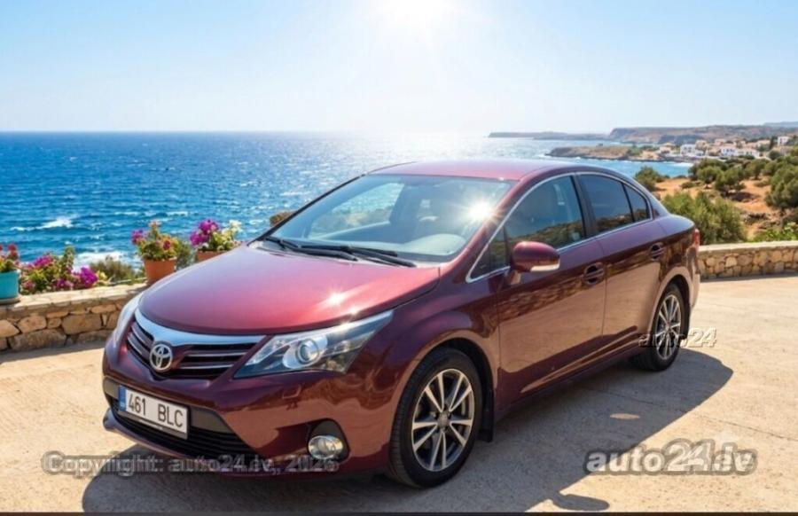 Красный Тойота Авенсис 2014 в Таллин, объемом двигателя 2.00 л и пробегом 177 тыс. км за 6990 €, фото 5 на AUTOMOTO.COM.LV